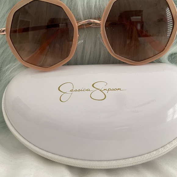 Jessica Simpson | Accessories | Jessica Simpson Sunglasses | Poshmark